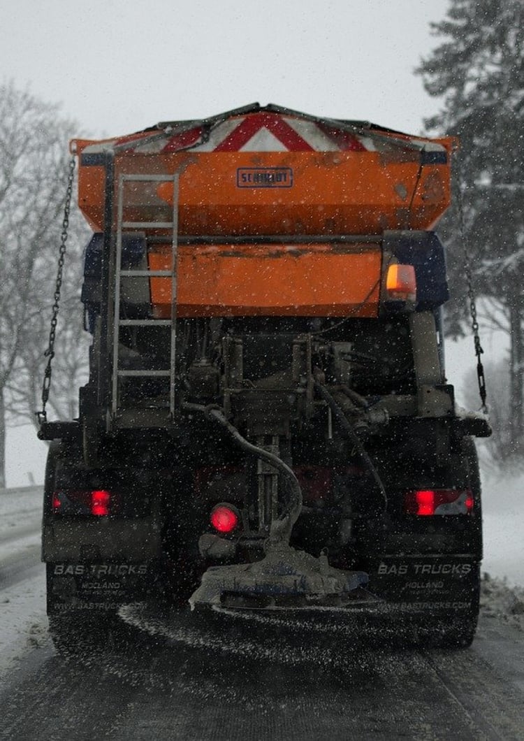 How to Reduce the Impact of Salt on Waterways